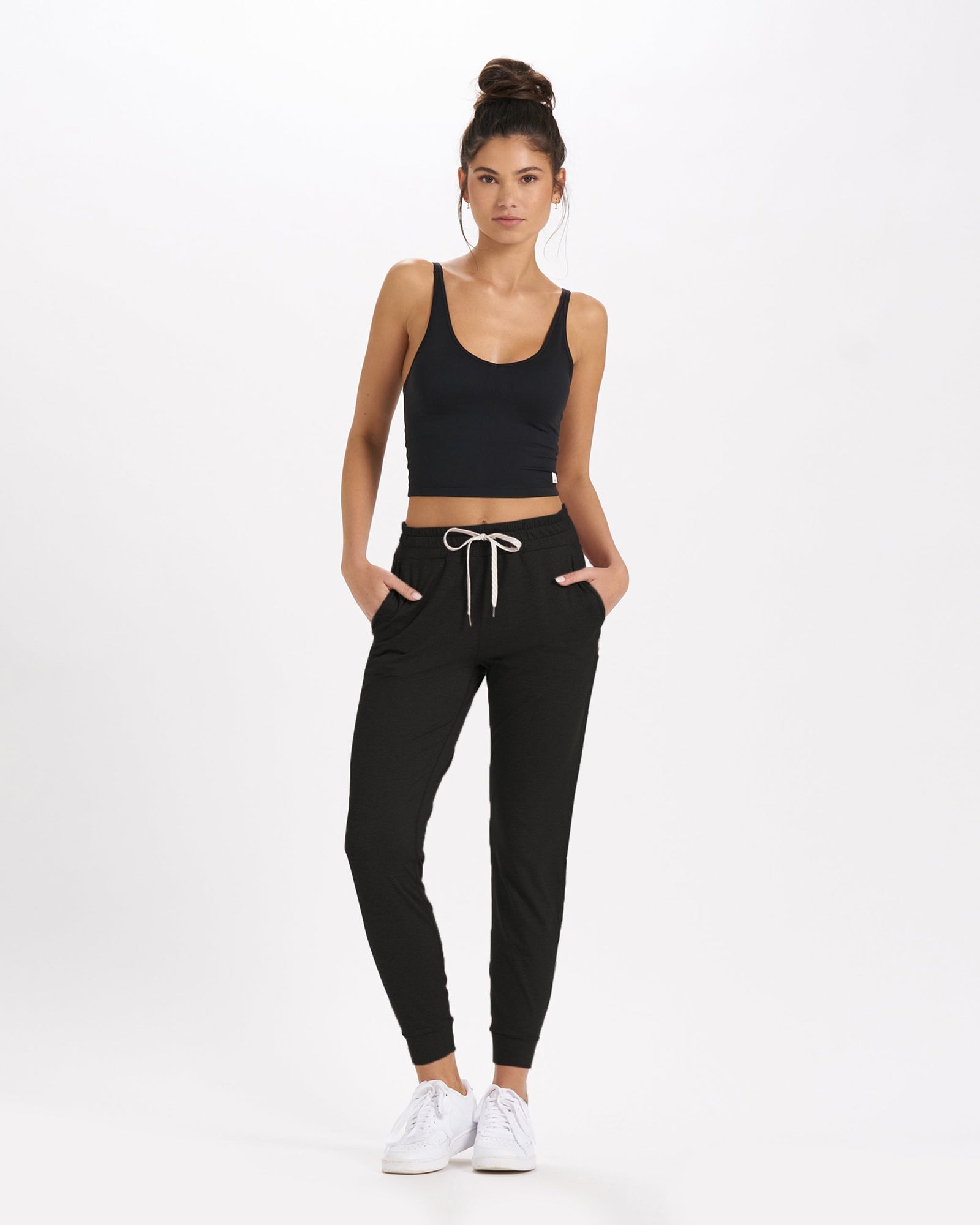 Vuori Women's Performance Jogger - Long – The Runners Shop